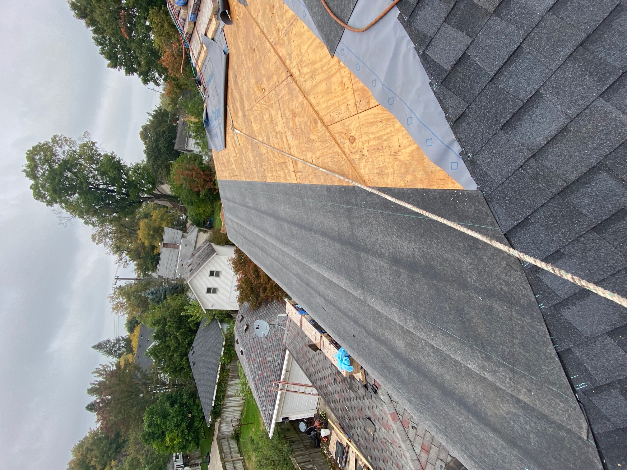 Exterior's Roof