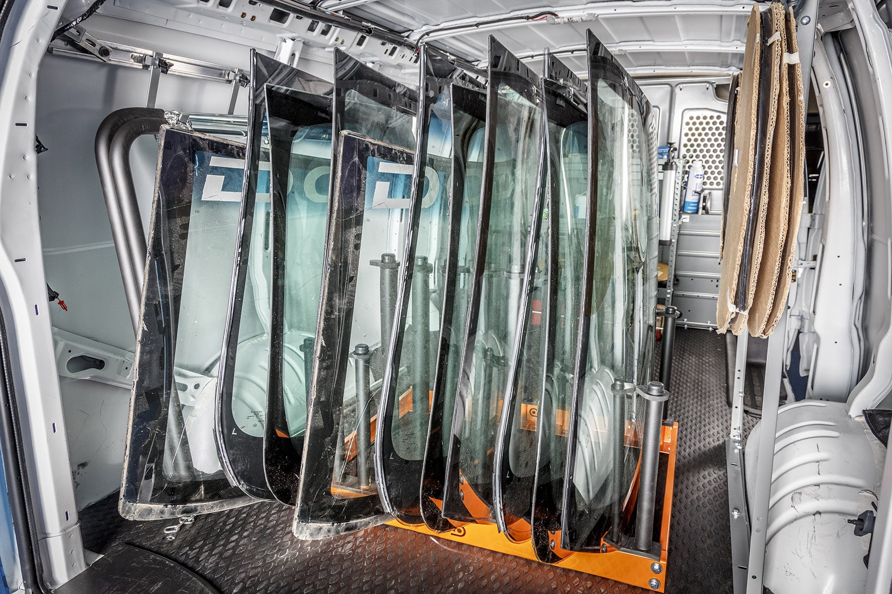 SITE AUTO GLASS CO. - Services